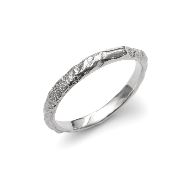 Wilt Ring – Alicia Hannah Naomi